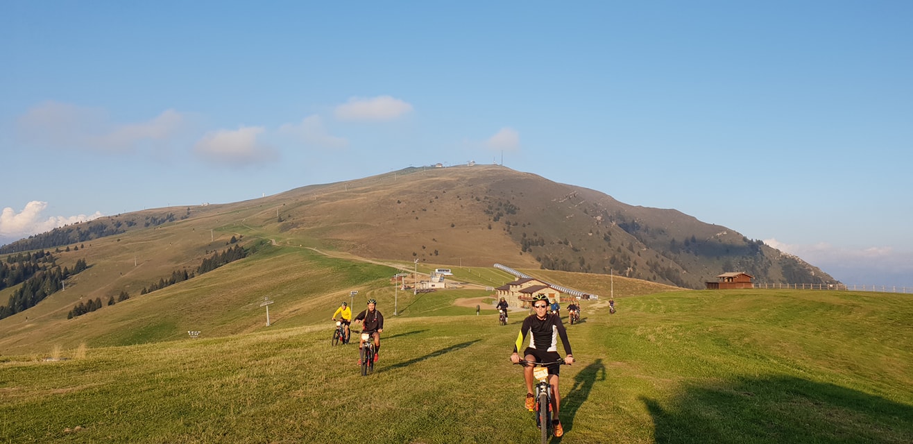 Noleggio E-Bike a Castione della Presolana | Tour e Escursioni